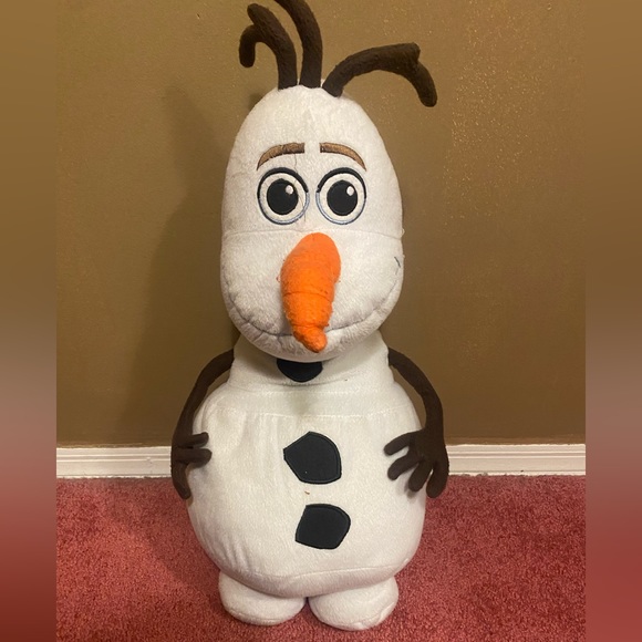 Toys | Olaf Stuffed Animal | Poshmark